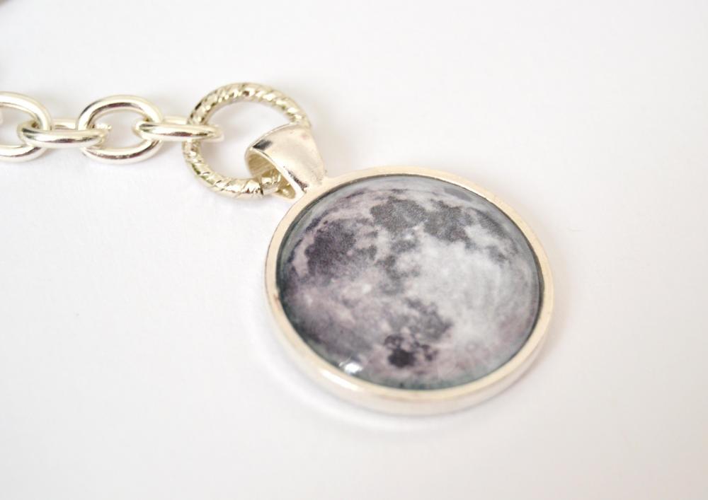 Unisex Moon Keychain With Glass Cabochon on Luulla